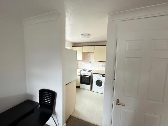 Apartment at Eagle Drive, Greater London