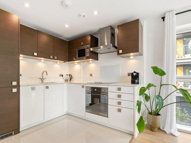 Apartment at Eagle Wharf Road, Greater London