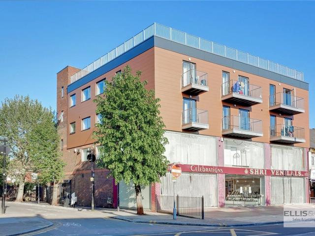 Apartment at Ealing Road, Greater London