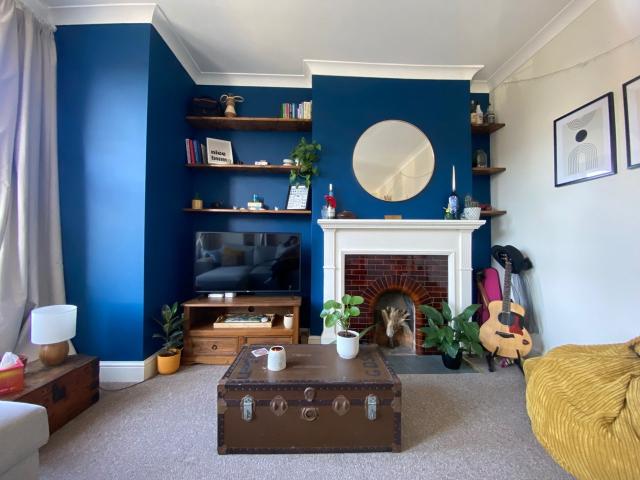 Apartment at Eardley Road, Greater London
