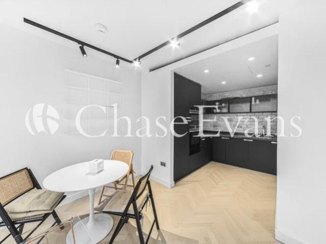Apartment at Earl Street, Greater London