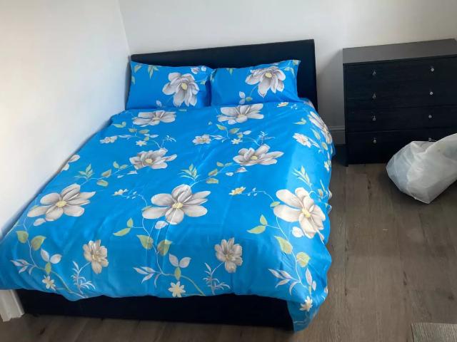 Apartment at Earlham Grove, Greater London