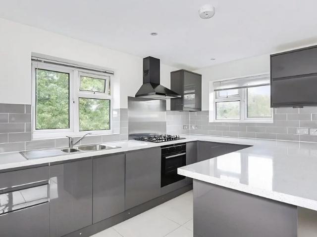 Apartment at Earlswood, Bracknell
