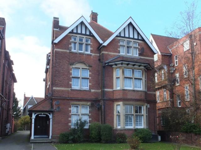 Apartment at Earls Avenue, Folkestone and Hythe District