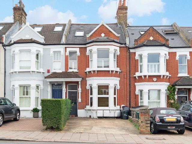 Apartment at Earlsfield Road, Greater London