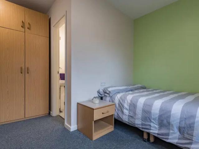 Apartment at Easby Road, Bradford