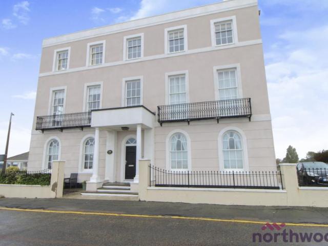 Apartment at East Terrace, Walton on the Naze
