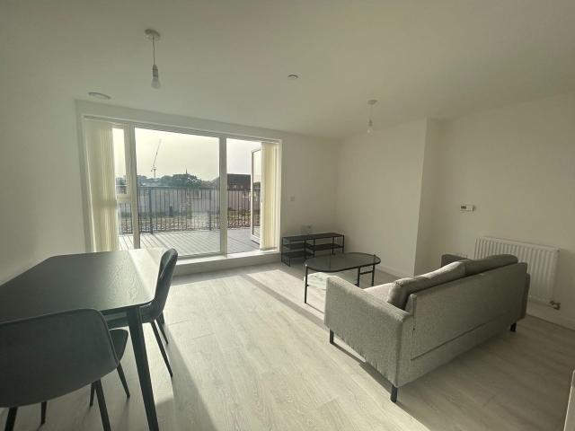 Apartment at East Acton Lane, Greater London