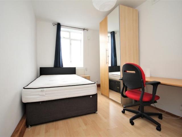 Apartment at East Arbour Street, Greater London