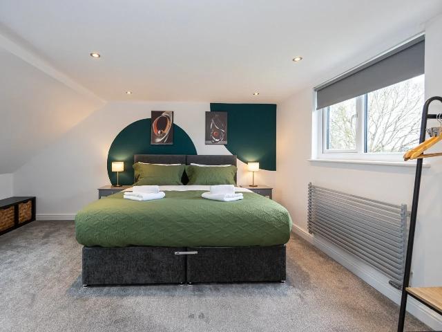 House at East Avenue, Cheadle