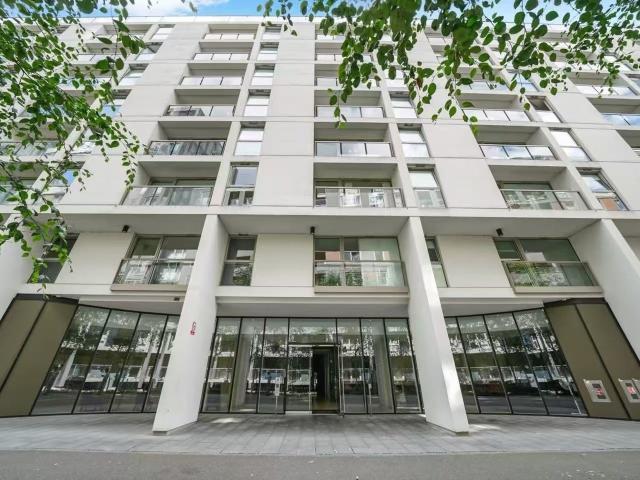 Apartment at East Ferry Road, Greater London