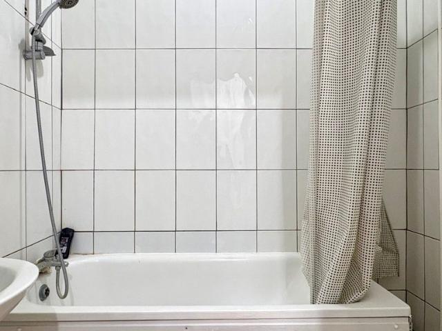 Apartment at East India Dock Road, Greater London