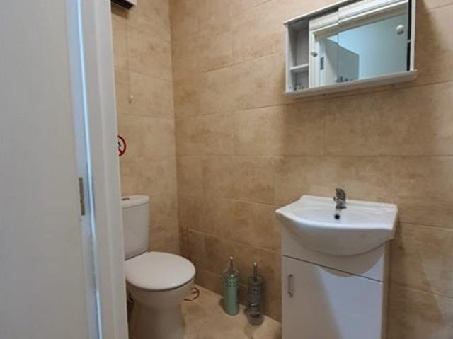 Apartment at East India Dock Road, Greater London