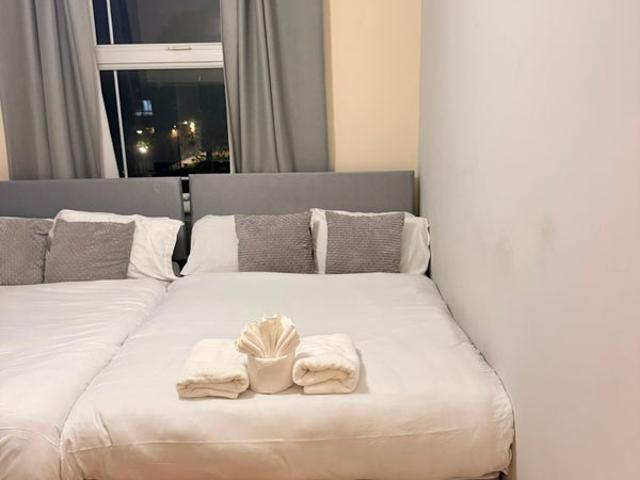 Apartment at East India Dock Road, Greater London