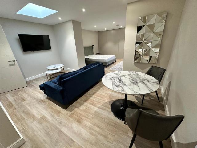 Apartment at East Parade, Leeds