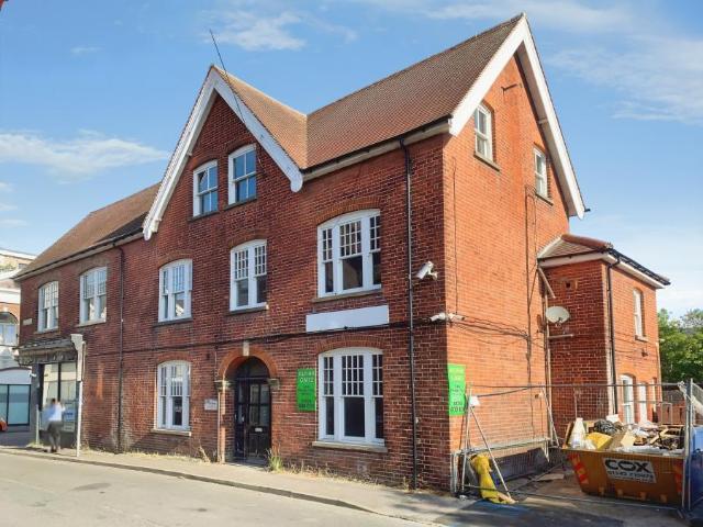 Apartment at East Park, Crawley