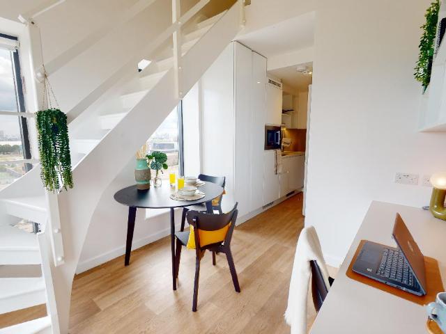 Apartment at East Parkside, Greater London