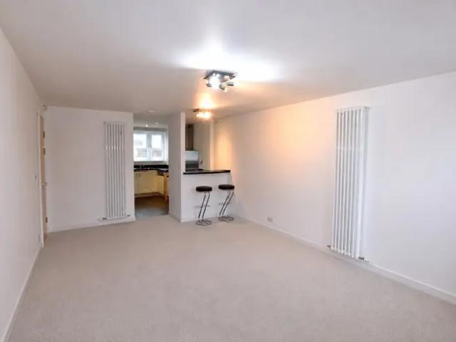 Apartment at East Pilton Farm Crescent, City of Edinburgh