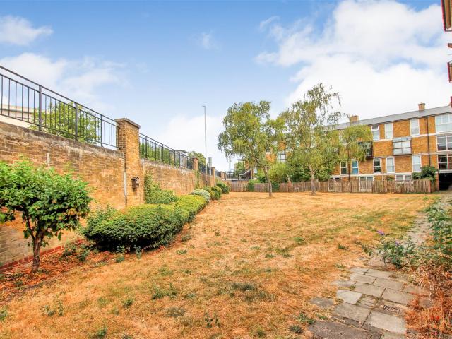 Apartment at East Road cycleway, Cambridge