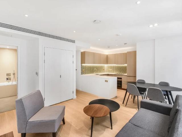 Apartment at East Road, Greater London