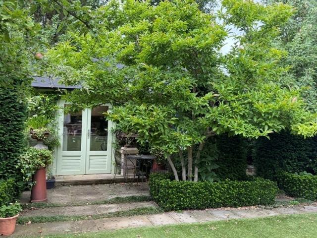 Apartment at East Sheen Avenue, Greater London