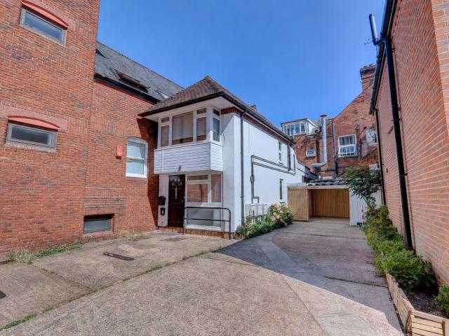 Apartment at Easton Street, High Wycombe
