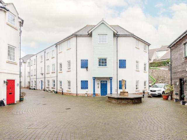 Apartment at Eastcliff, Bristol