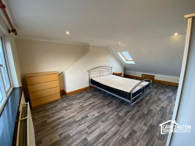 Apartment at Eastcombe Avenue, Greater London