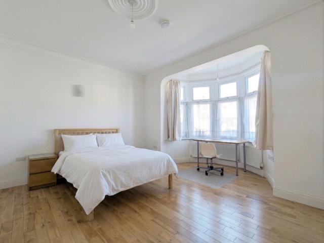 Apartment at Eastern Avenue, Greater London