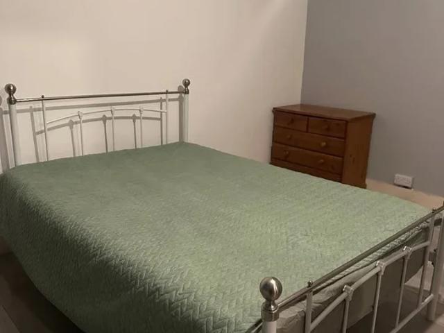 Apartment at Eastern Avenue, Greater London