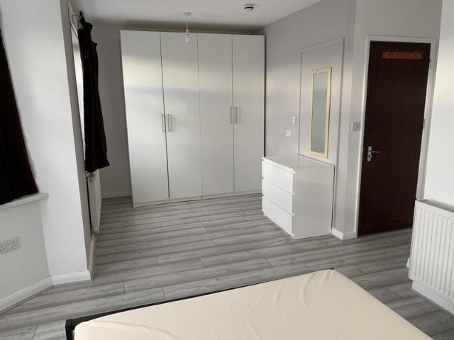Apartment at Eastern Avenue, Greater London