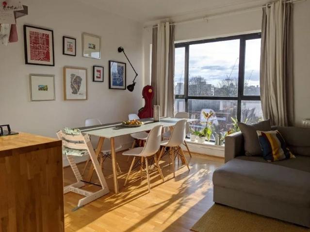 Apartment at Eastway, Greater London