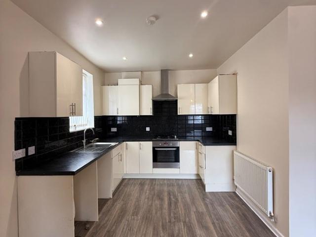 Apartment at Eastway, Shaw
