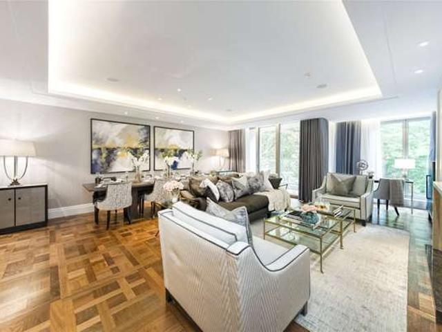Apartment at Ebury Square, City of Westminster