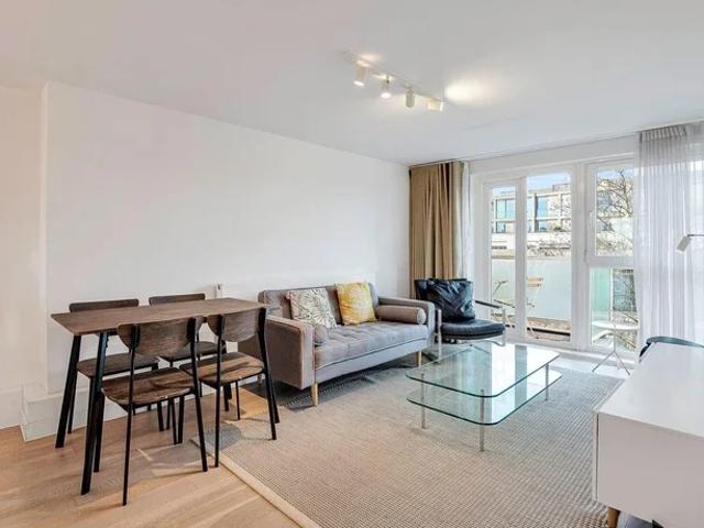 Apartment at Ebury Street, City of Westminster