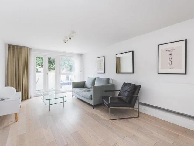 Apartment at Ebury Street, City of Westminster