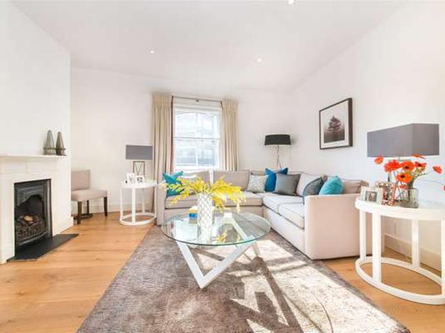 Apartment at Ebury Street, City of Westminster