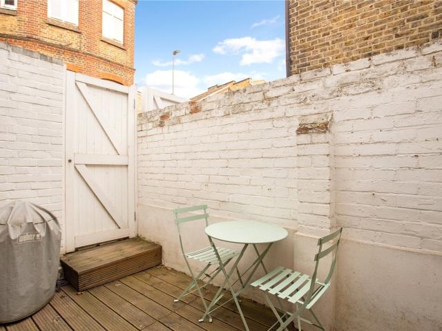 Apartment at Eccles Road, Greater London