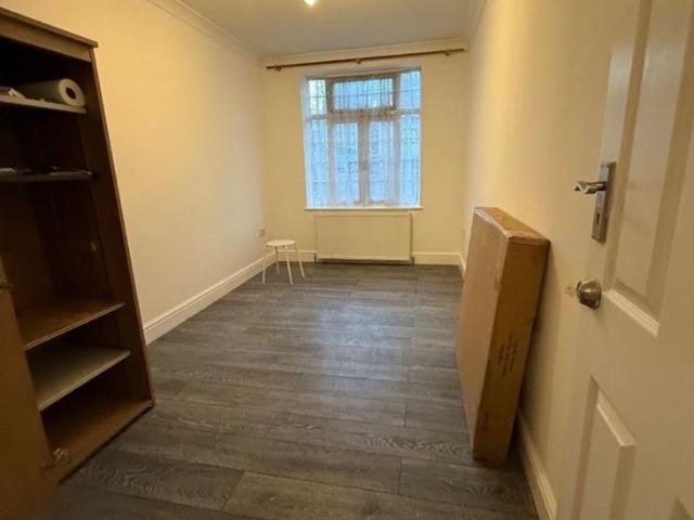 Apartment at Ecclestone Place, Greater London