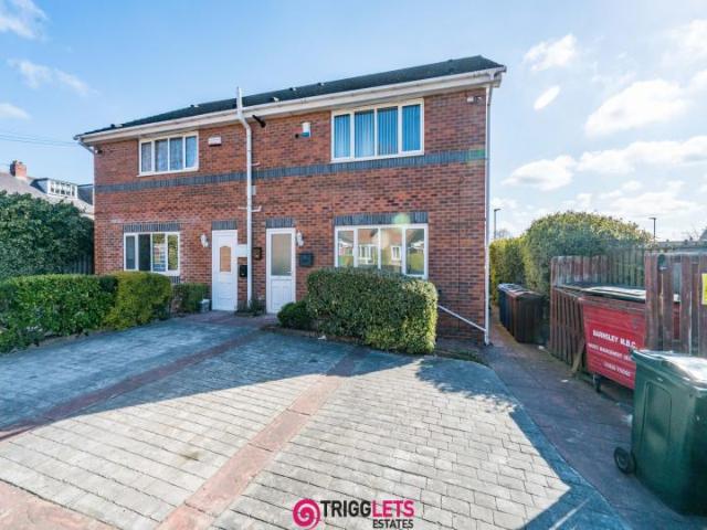 Apartment at Edwins Close, Barnsley