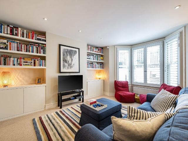 Apartment at Edbrooke Road, City of Westminster