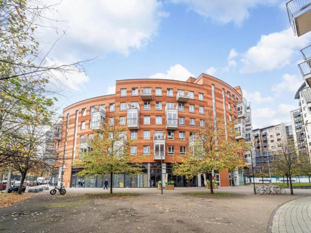 Apartment at Eden Grove, Greater London