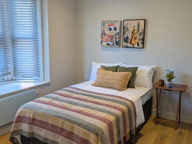 Apartment at Edgar Road, Greater London