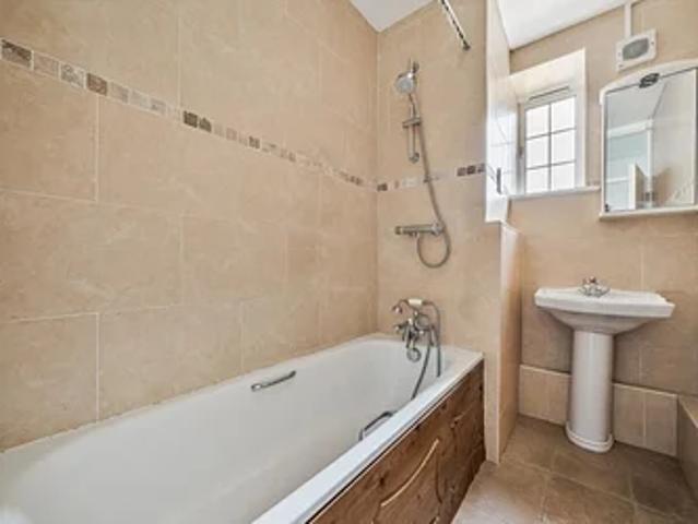 Apartment at Edge Hill, Greater London