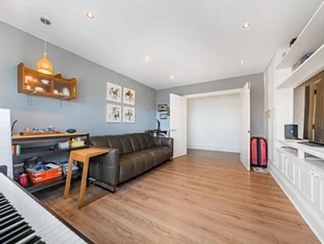 Apartment at Edge Hill, Greater London