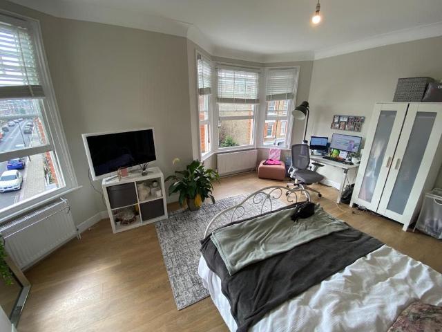 Apartment at Edgeley Road, Greater London