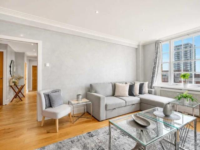 Apartment at Edgware Road, City of Westminster