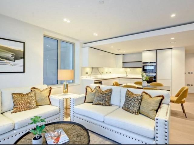 Apartment at Edgware Road, City of Westminster
