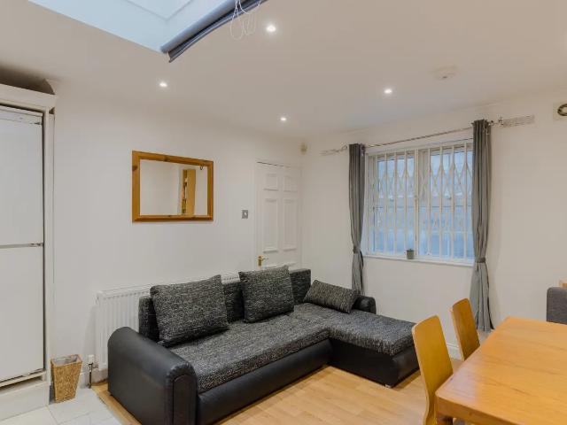 Apartment at Edgware Road, City of Westminster