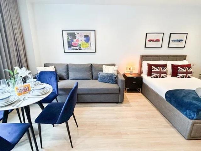 Apartment at Edgware Road, City of Westminster
